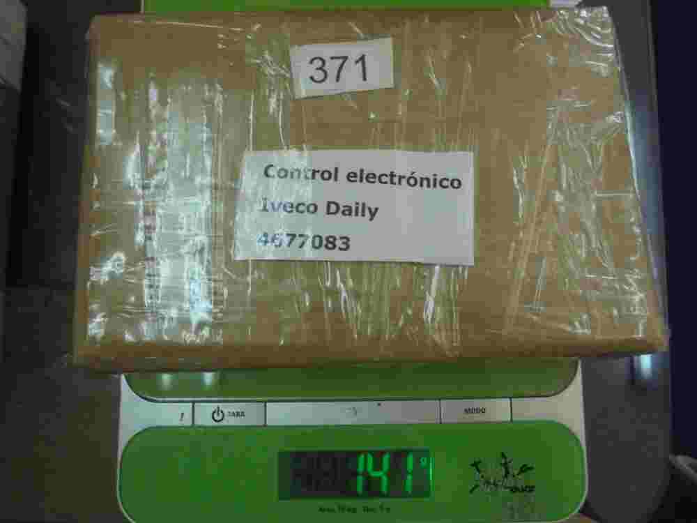 Imágenes 371 Control electrónico del aire acondicionado/Elektronische ...