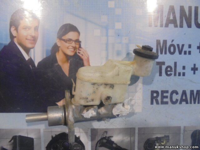 Bomba de freno / Hauptbremszylinder / Brake master cylinder /Toyota ...